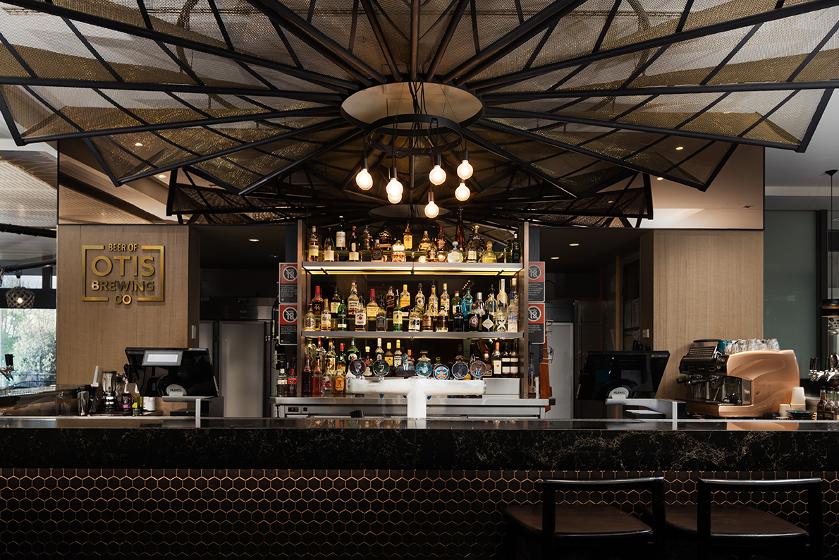 OTIS | Campbelltown Restaurant & Bar | Rydges Campbelltown