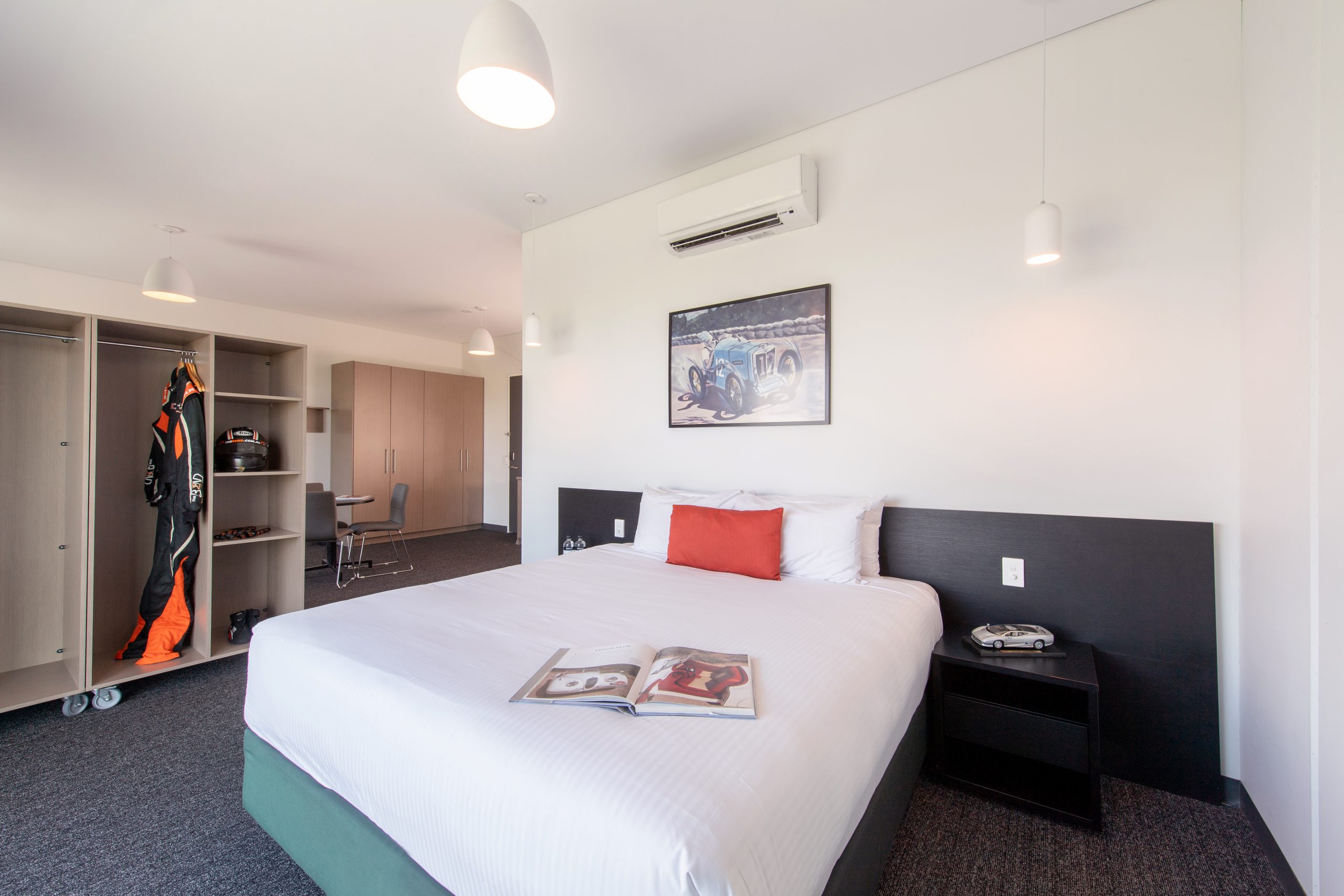 Track Suite | Rydges Pit Lane Hotel