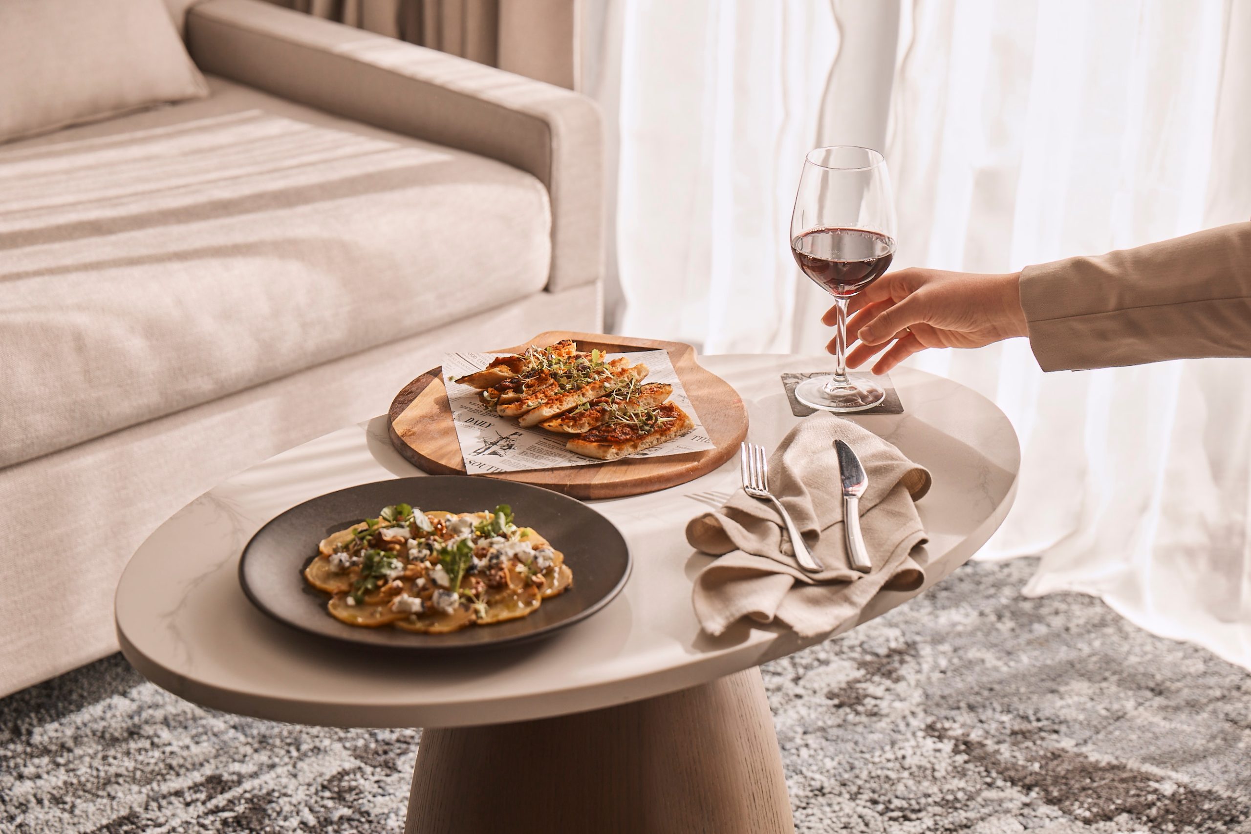 In-Room Dining | Rydges North Sydney